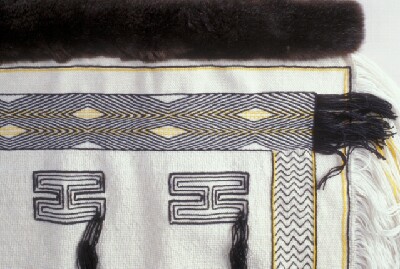 Arts & Cultures Collections Database | Burke Museum